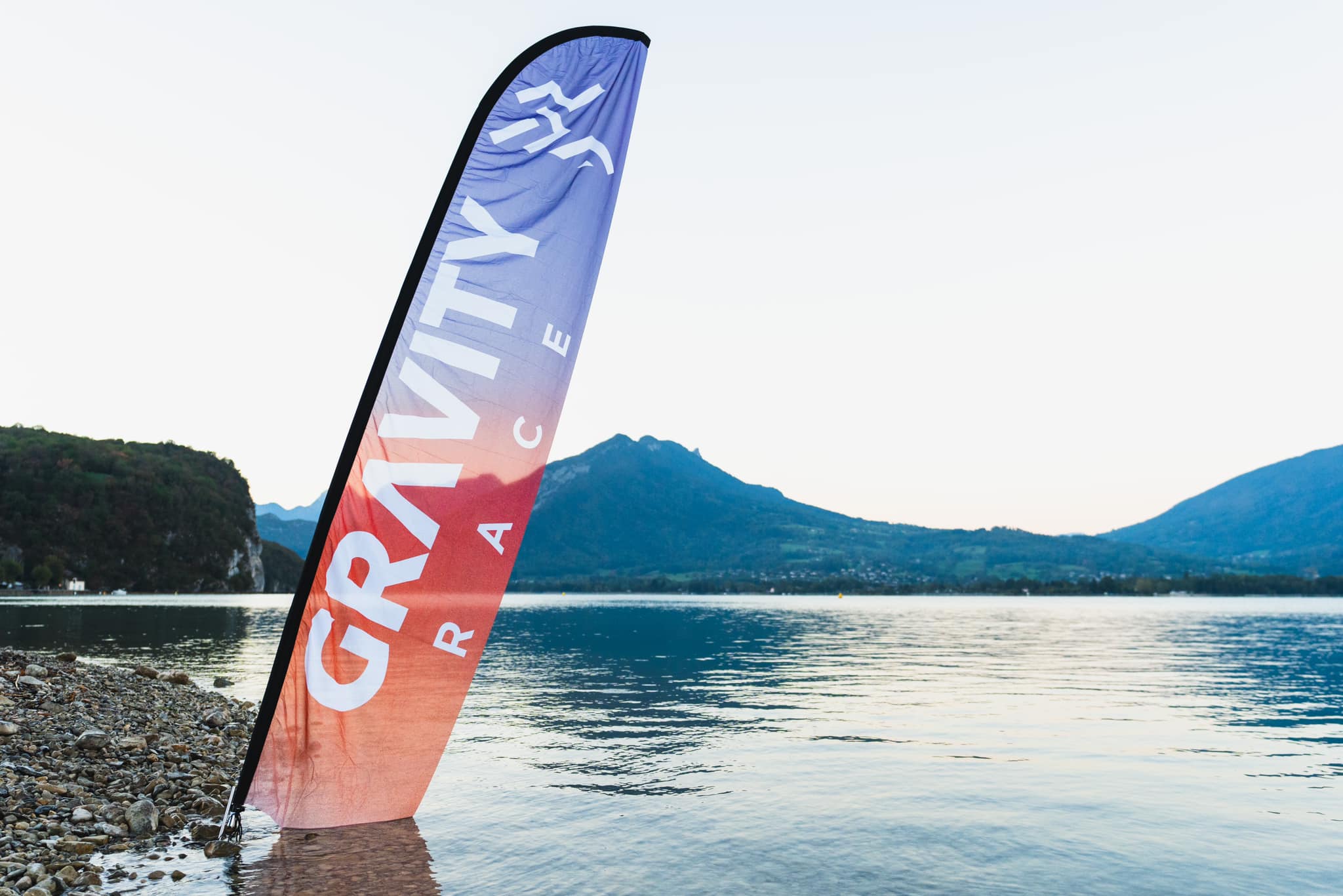 Swimrun Lac d’Annecy : notre victoire à la Gravity Race, sans pression ni attente - SWIMRUN France